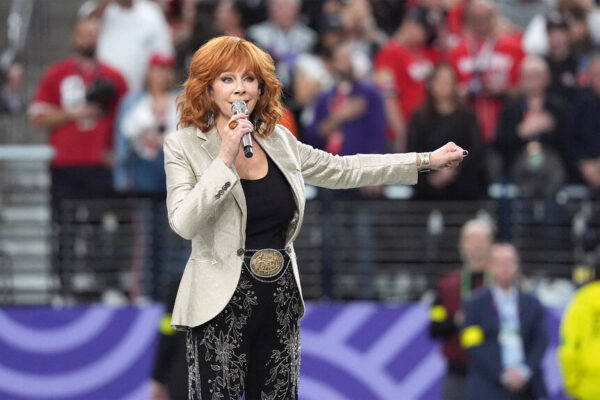 The ranch lifestyle that inspired Reba McEntire’s journey to stardom ...